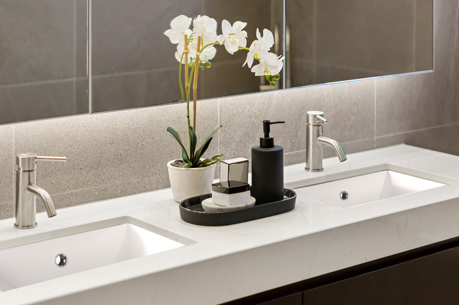 Sotto Undercounter Basin - Lecico